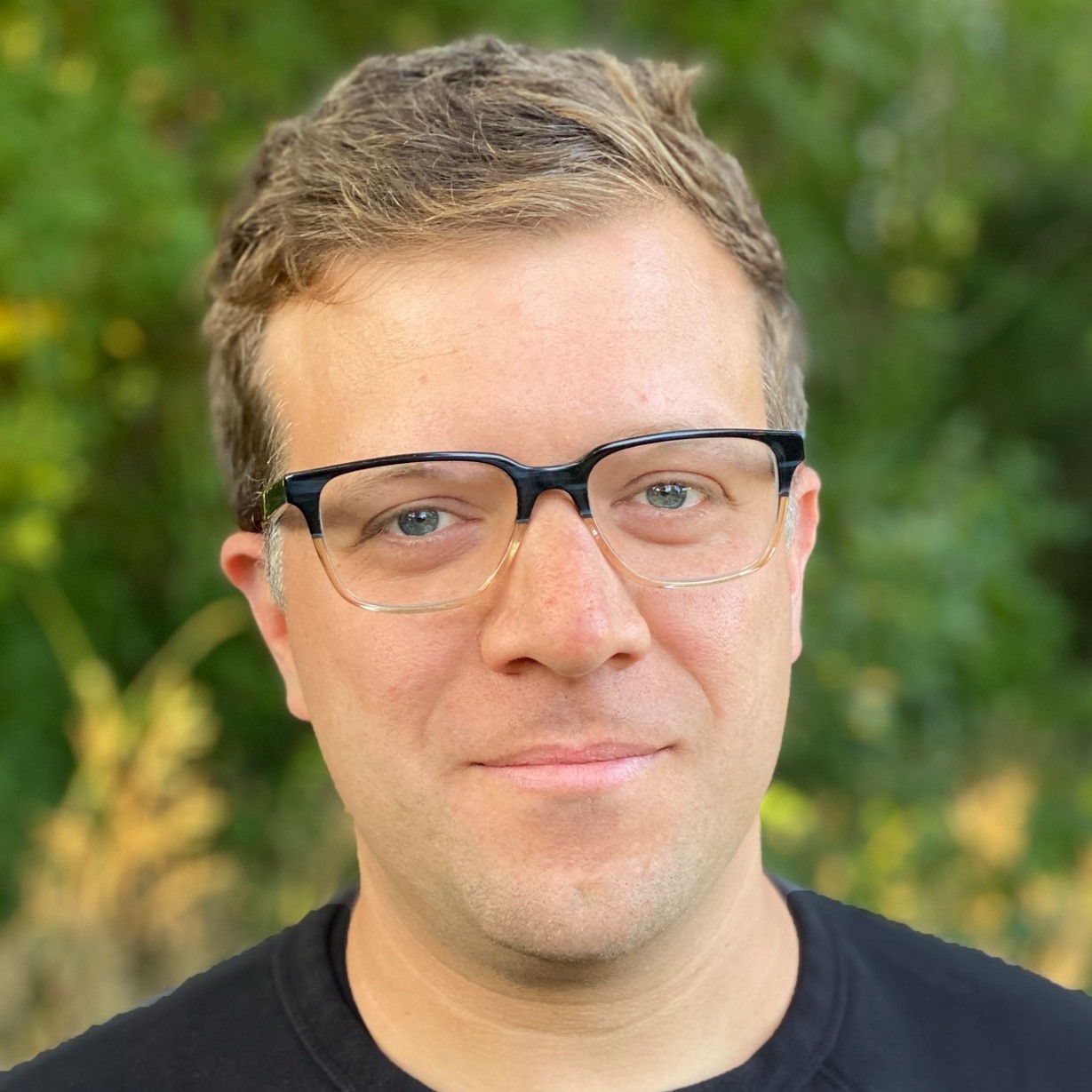 Deadline Detroit | Metro Detroit Native Promotes Anti-Trump Video Ads ...