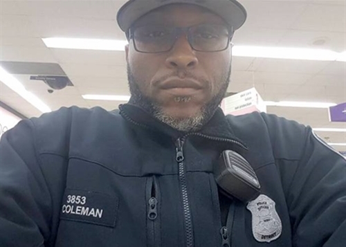 Deadline Detroit | A Detroit Officer Reacts to Shots at Patrol Car ...