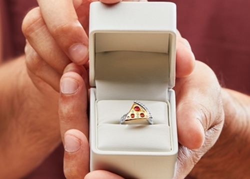 Deadline Detroit | Put a slice on it: Pizza love meets the romantic ...