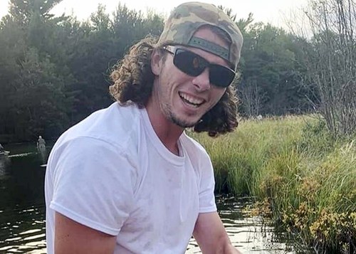 Deadline Detroit | Sadness grows: Friends mourn a lost pal with ...