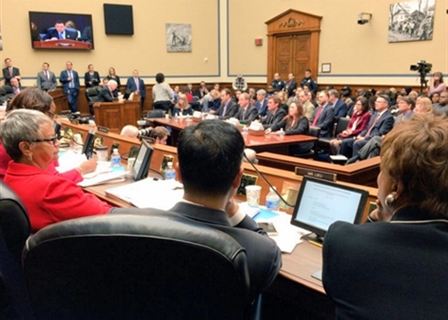 Deadline Detroit | Flint Congressman, 'A Son of This Town,' Testifies ...