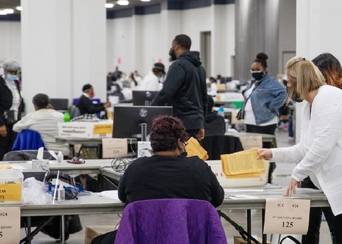 Deadline Detroit | Heavy Michigan turnout includes surge of first-time ...