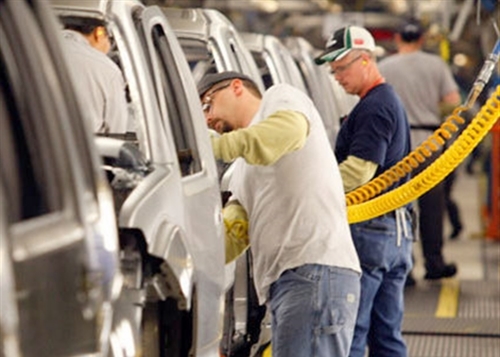 Deadline Detroit | GM Joins Other Auto Giants and Will Announce More U ...