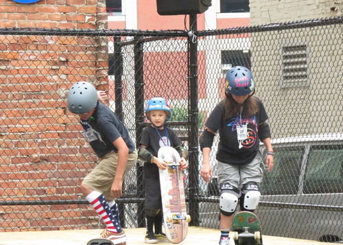Deadline Detroit | Gallery: Legendary Skateboarder Tony Hawk Helps ...