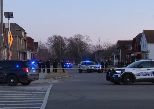 Deadline Detroit | Video: Detroit Police Wound Man Brandishing AR-15 ...