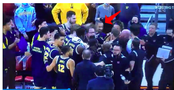 Deadline Detroit | Opinion: Why Juwan Howard’s Wrist Slap Is a Punch in ...